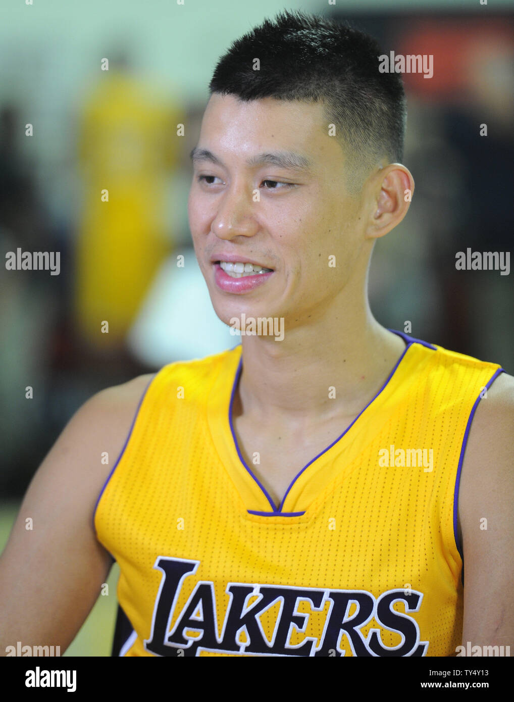 Jeremy lin media day hi-res stock photography and images - Alamy