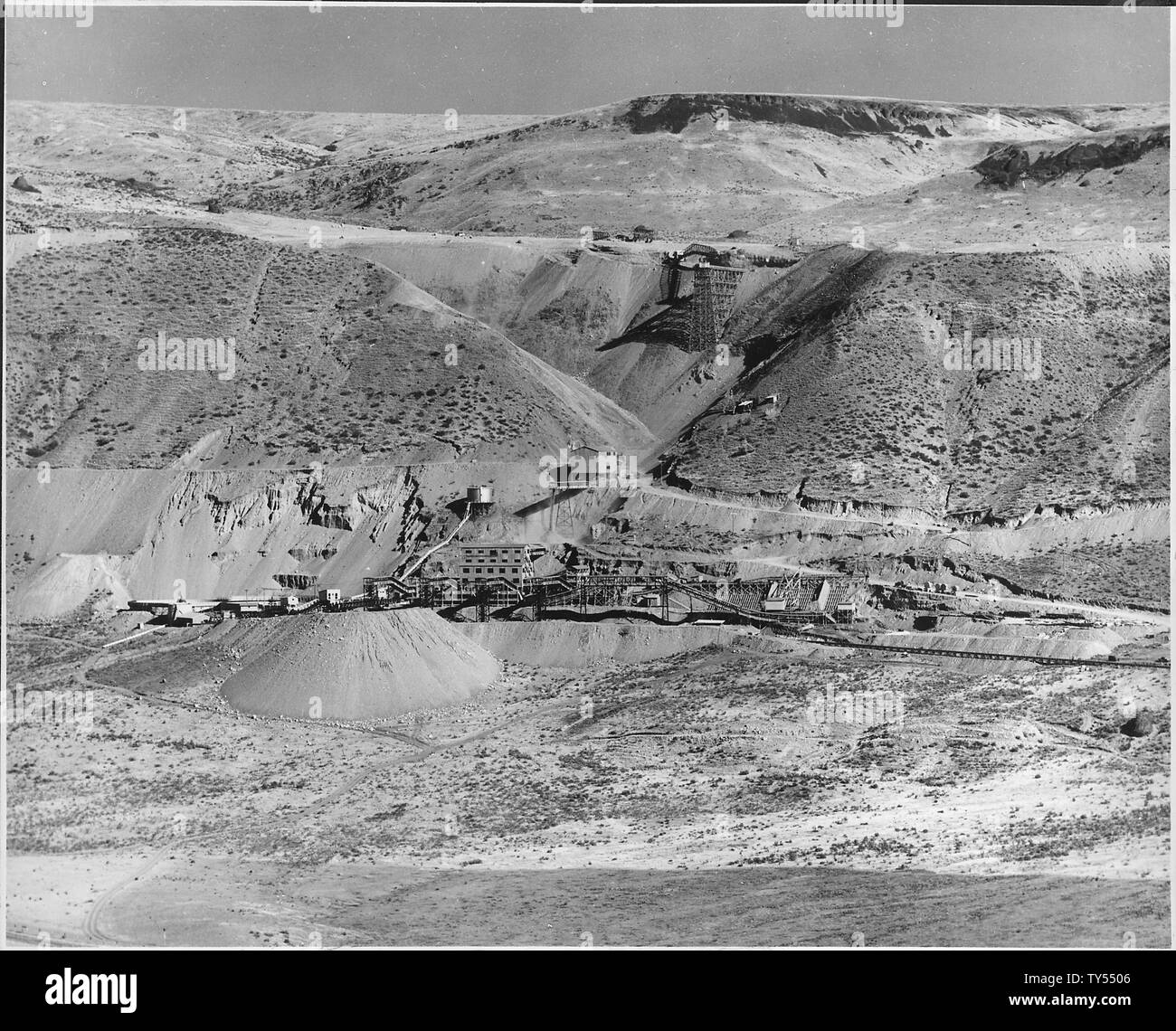General view of contractor's sand and gravel plant...; Scope and ...