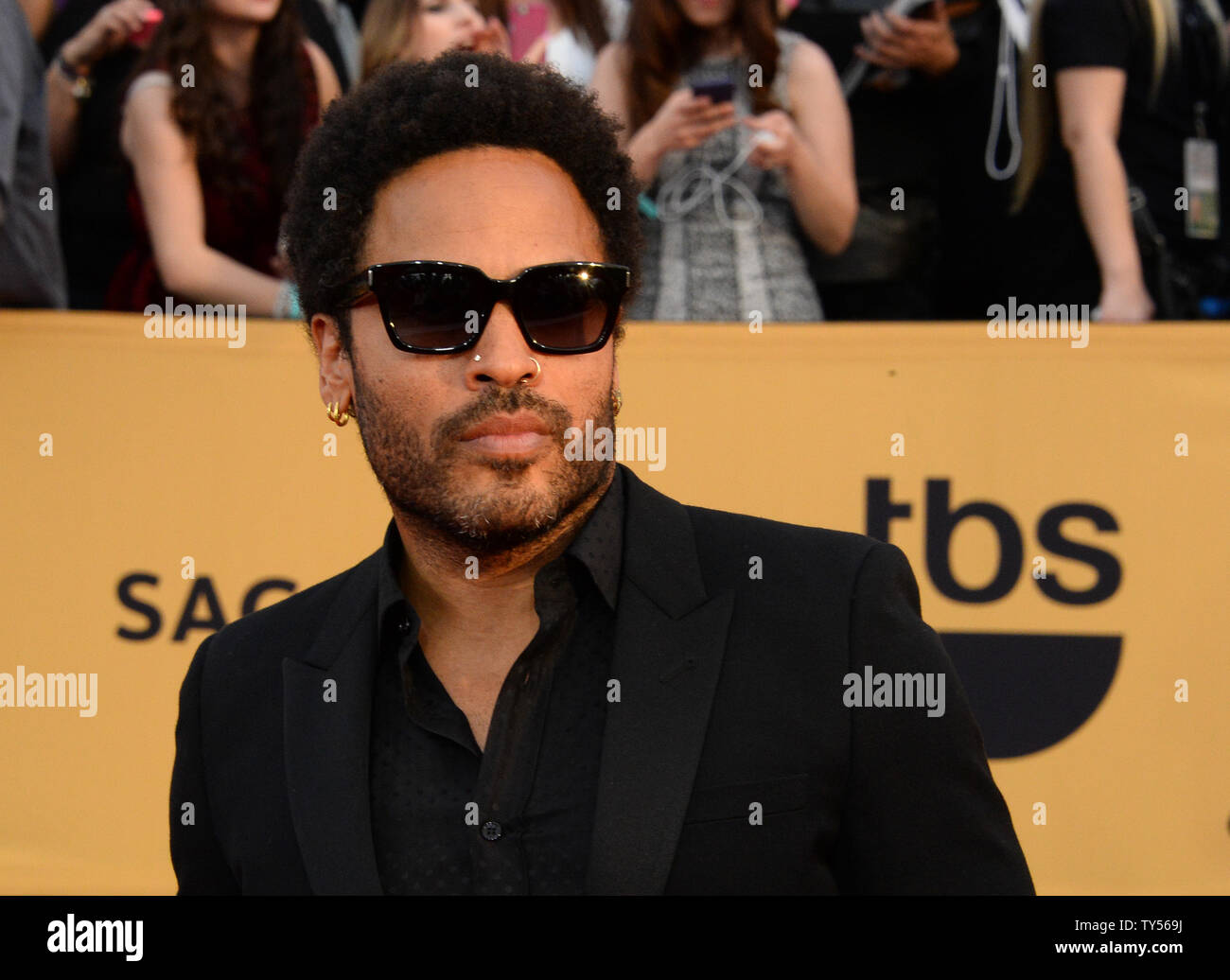 Actor and Singer Lenny Kravitz arrives for the 21st annual SAG Awards ...