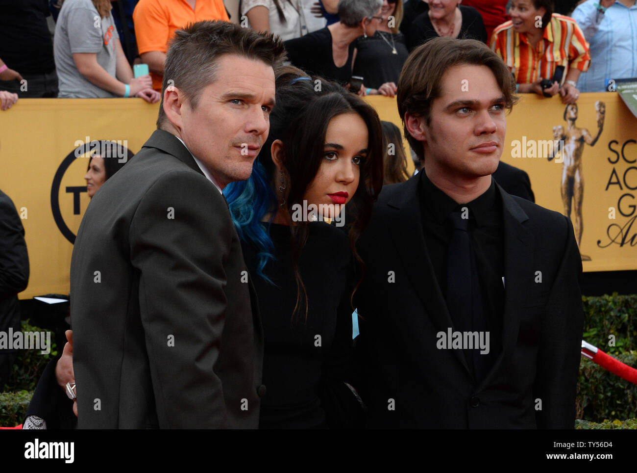 (L-R) Actors Ethan Hawke, Lorelei Linklater and Ellar Coltrane, cast of ...