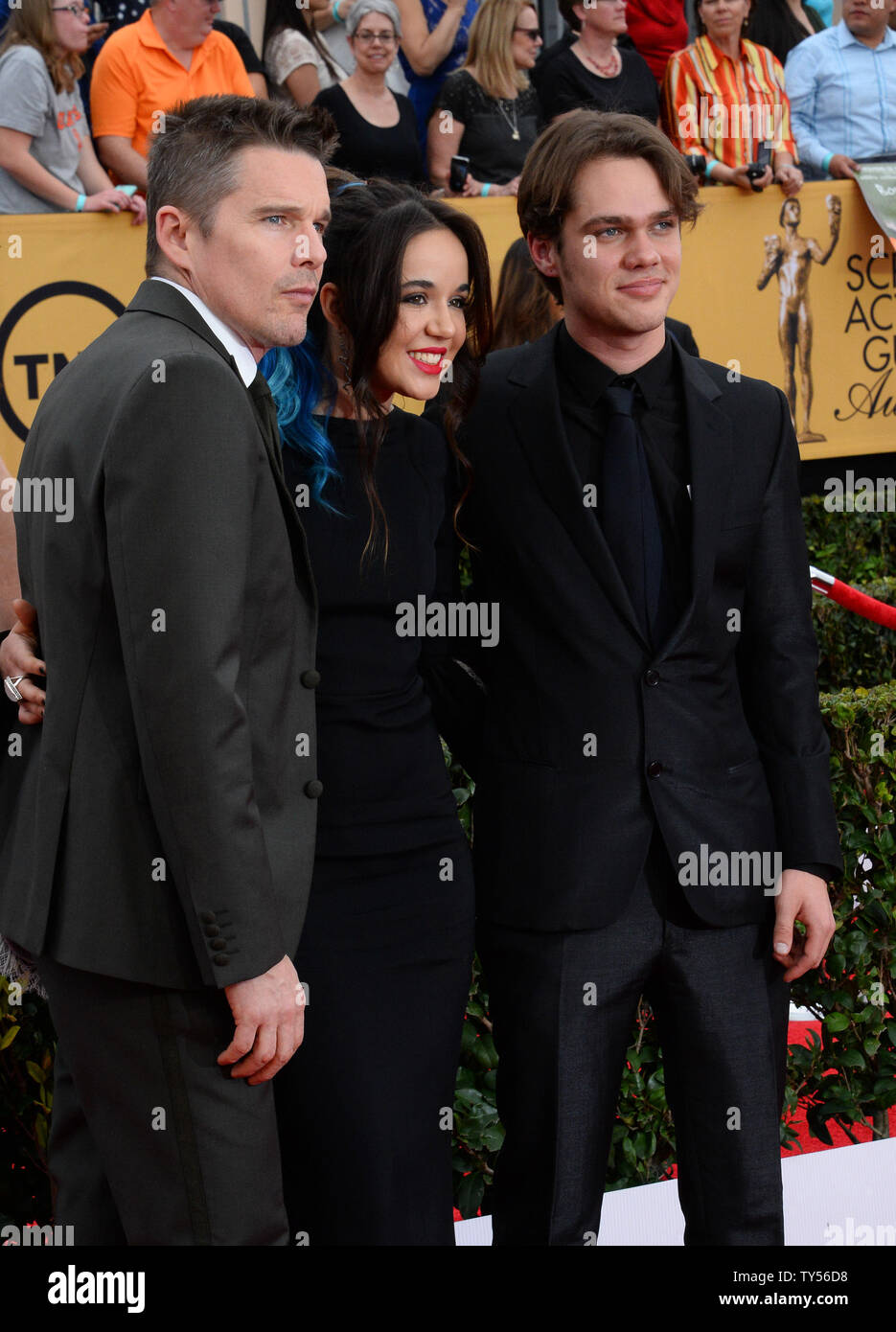 (L-R) Actors Ethan Hawke, Lorelei Linklater and Ellar Coltrane, cast of ...
