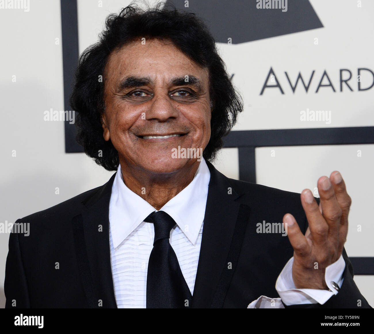 Johnny Mathis arrives for the 57th Grammy Awards at Staples Center in ...