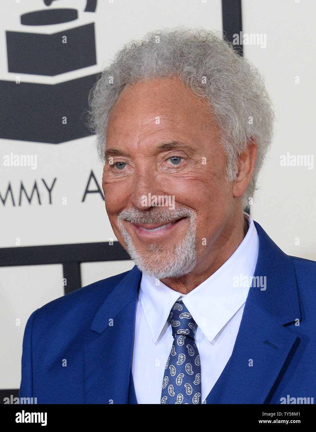 Tom Jones arrives for the 57th Grammy Awards at Staples Center in Los ...