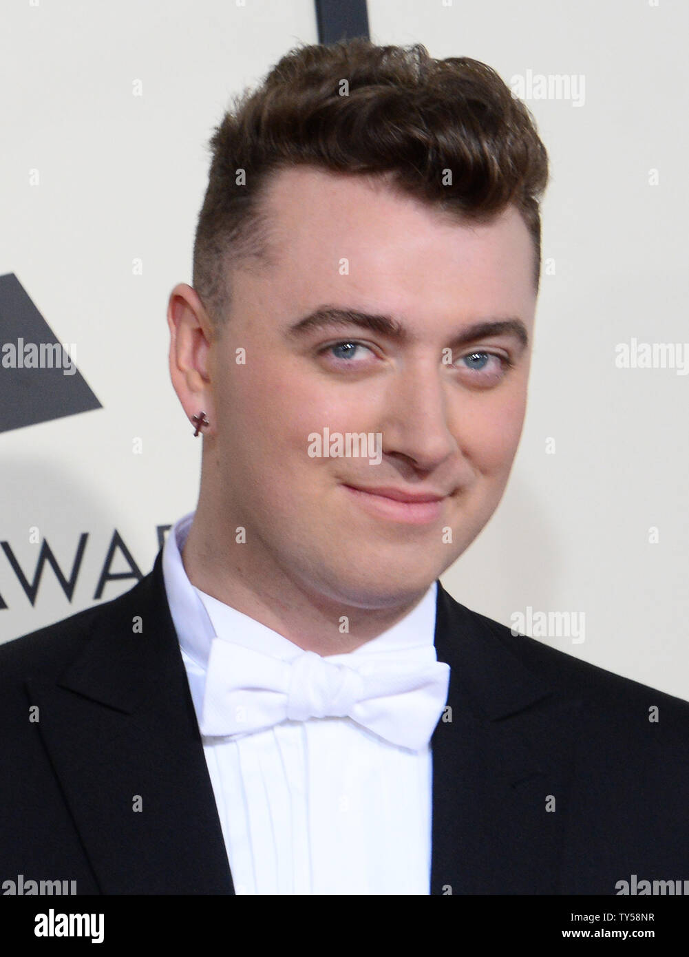 Singer-songwriter Sam Smith arrives for the 57th Grammy Awards at ...
