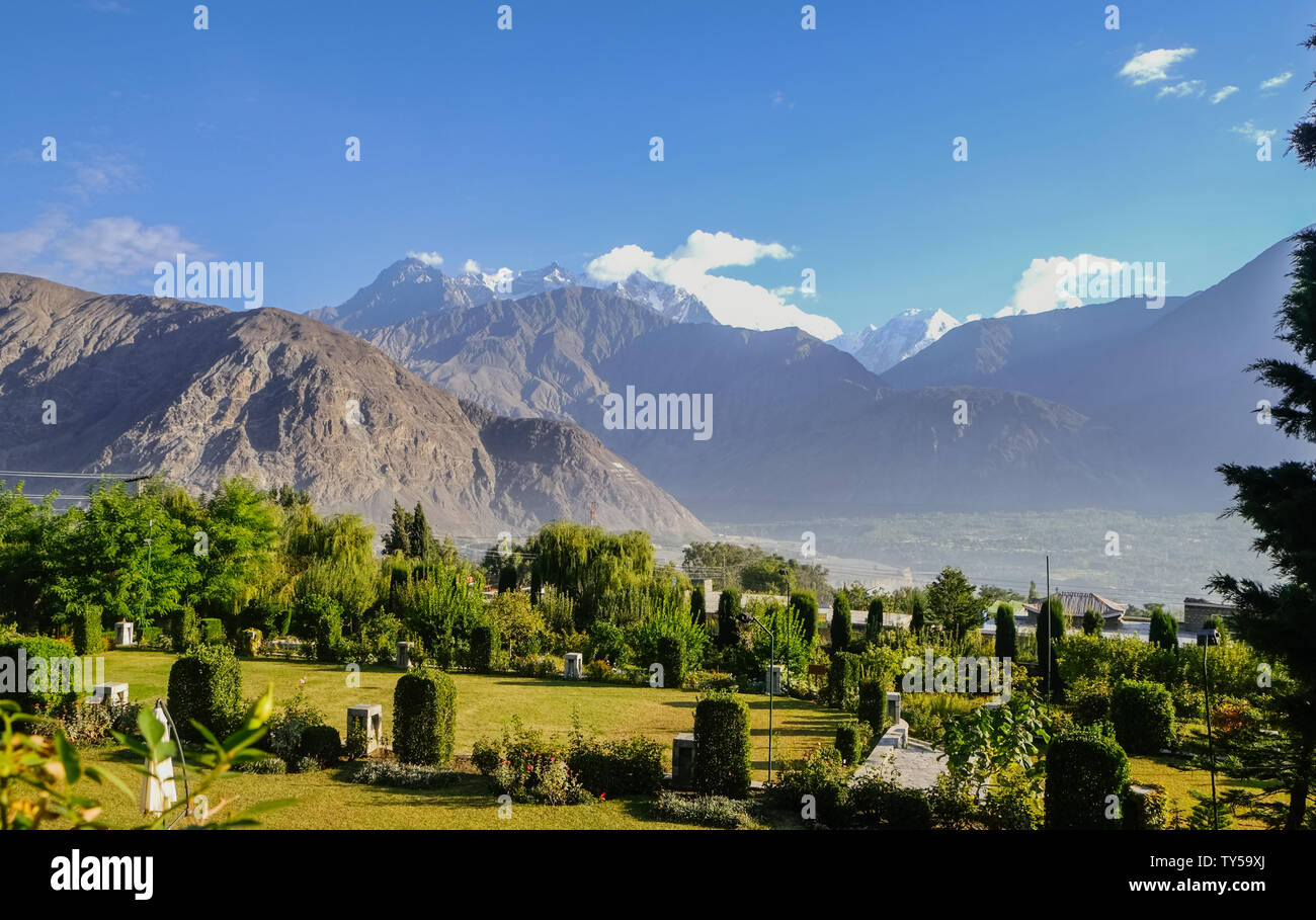 Green pakistan hi-res stock photography and images - Alamy