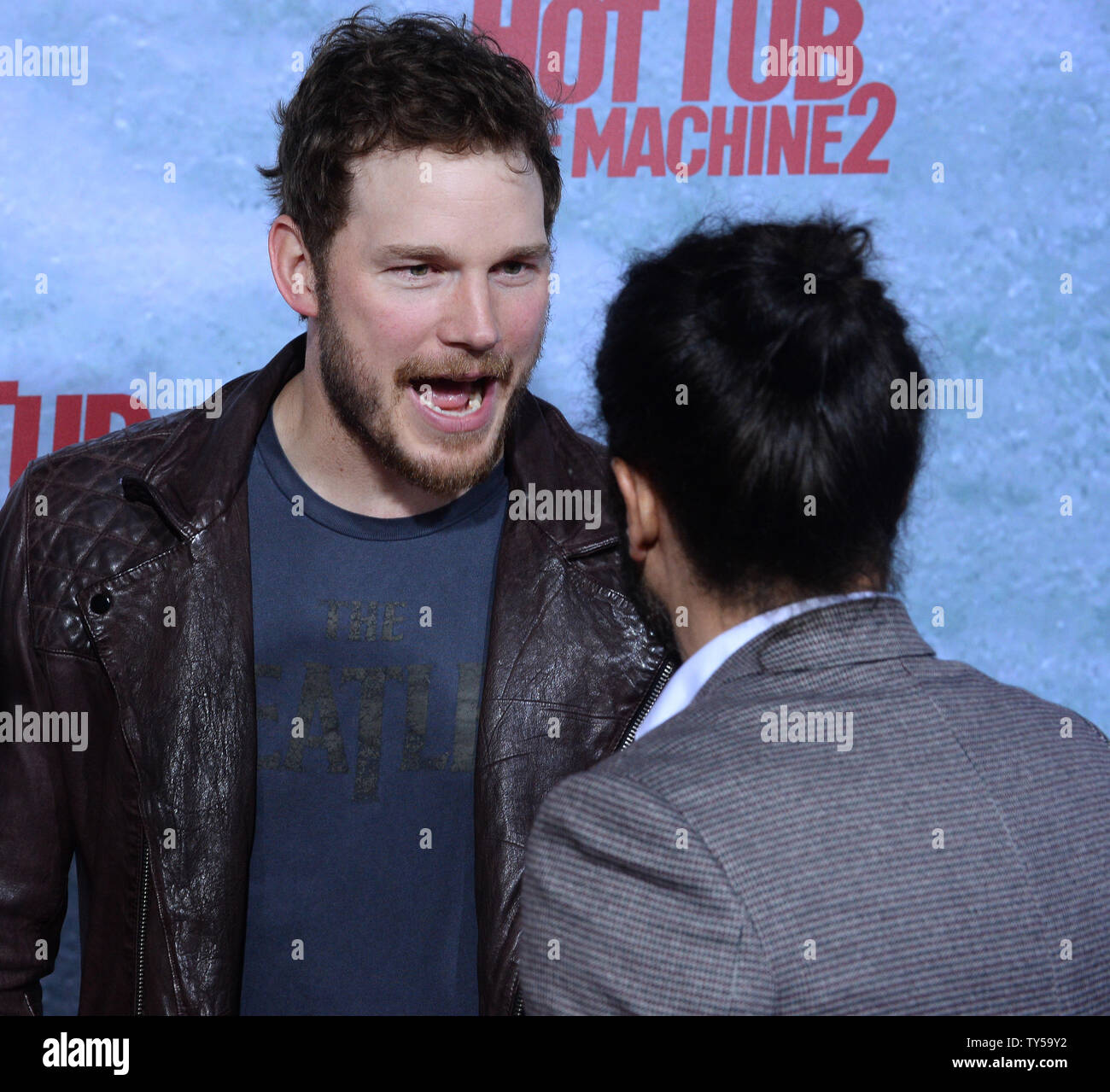 Actor Chris Pratt (L) mingles with producer Andrew Panay during the ...