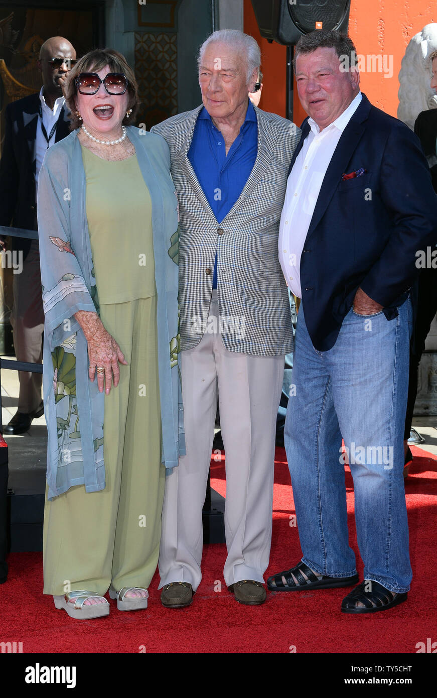 Actors Shirley MacLaine, Christopher Plummer and William Shatner ...
