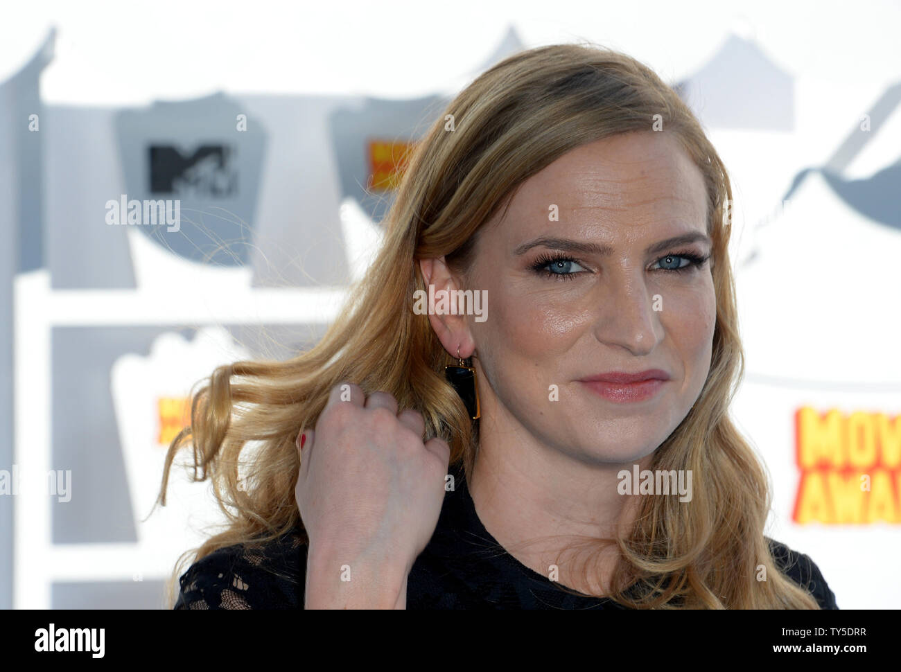 Helen estabrook producer hi-res stock photography and images - Alamy