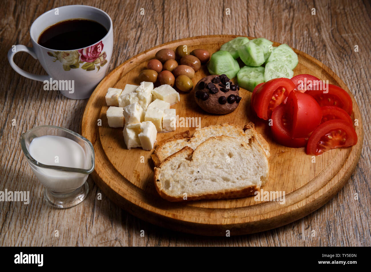 Turkish breakfast hi-res stock photography and images - Alamy