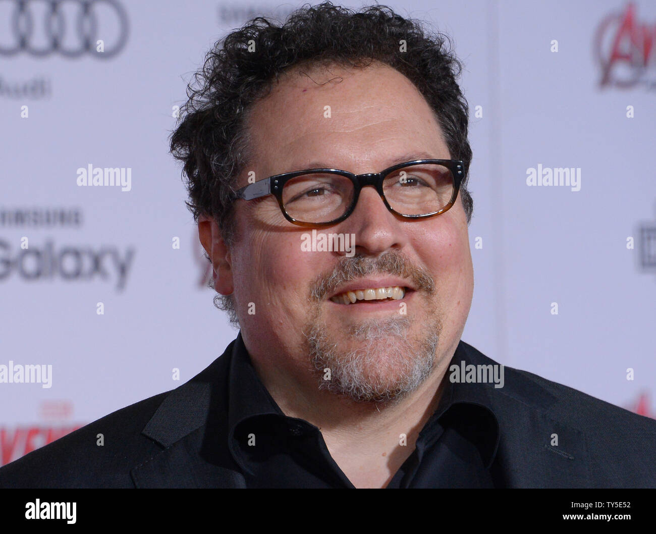 Actor Jon Favreau arrives for the premiere of the motion picture sci-fi ...