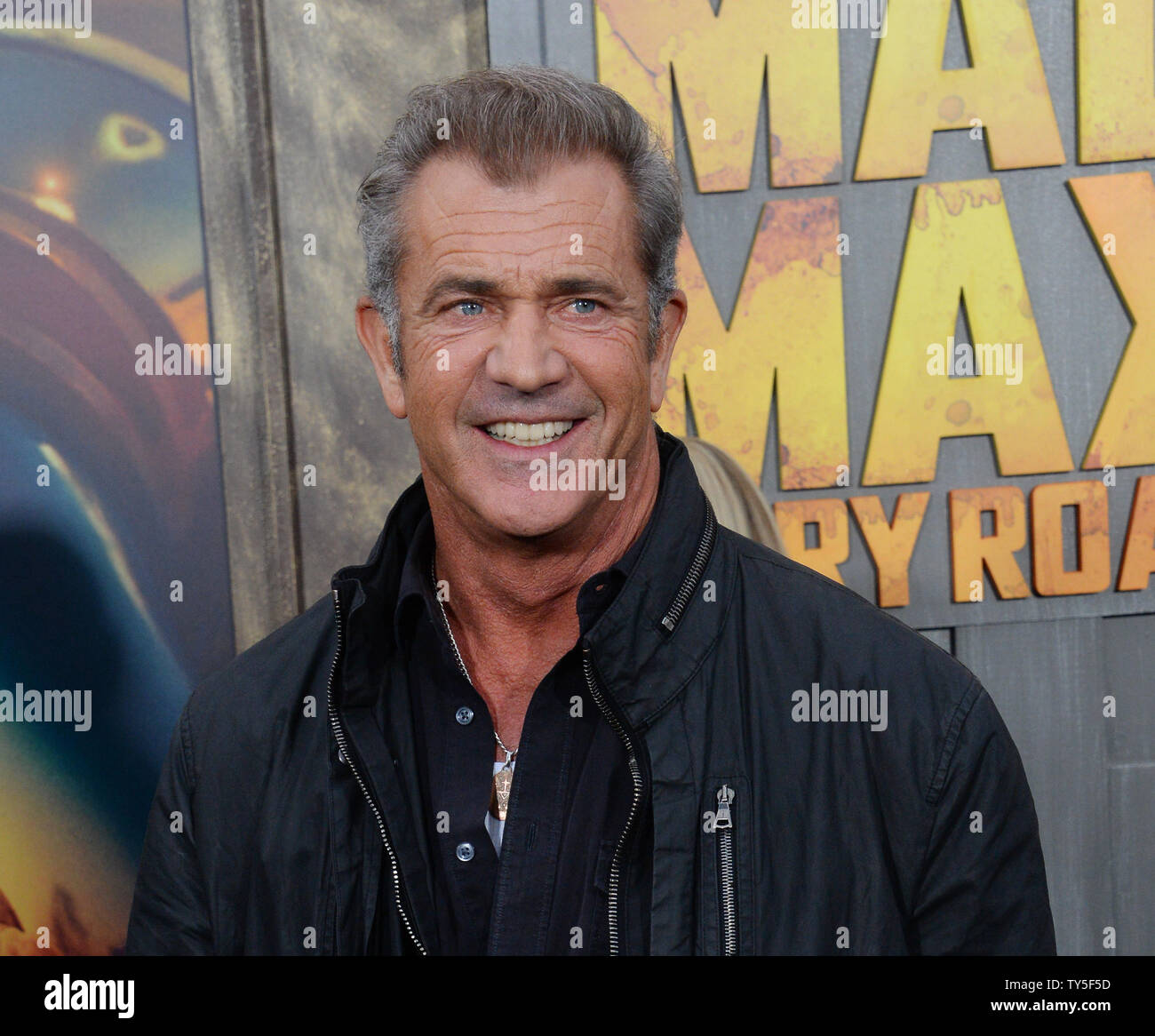 Actor Mel Gibson attends the premiere of the motion picture thriller ...
