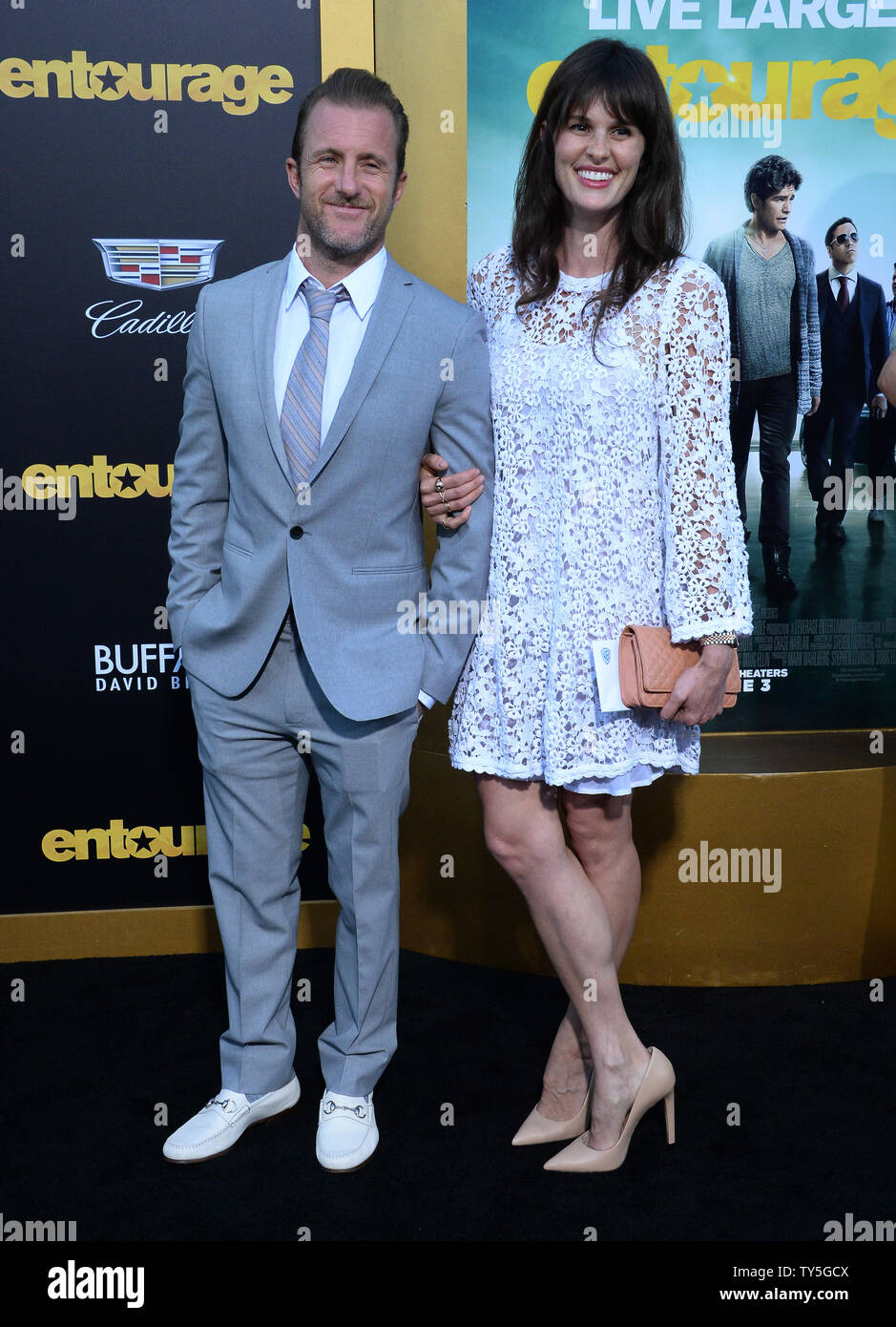 Kacy byxbee and scott caan hi-res stock photography and images - Alamy