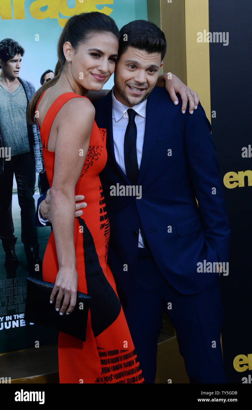 Cast member Jerry Ferrara and his girlfriend, actress Breanne Racano ...