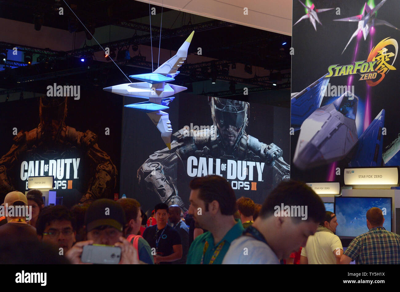 Call of duty black ops hi-res stock photography and images - Alamy