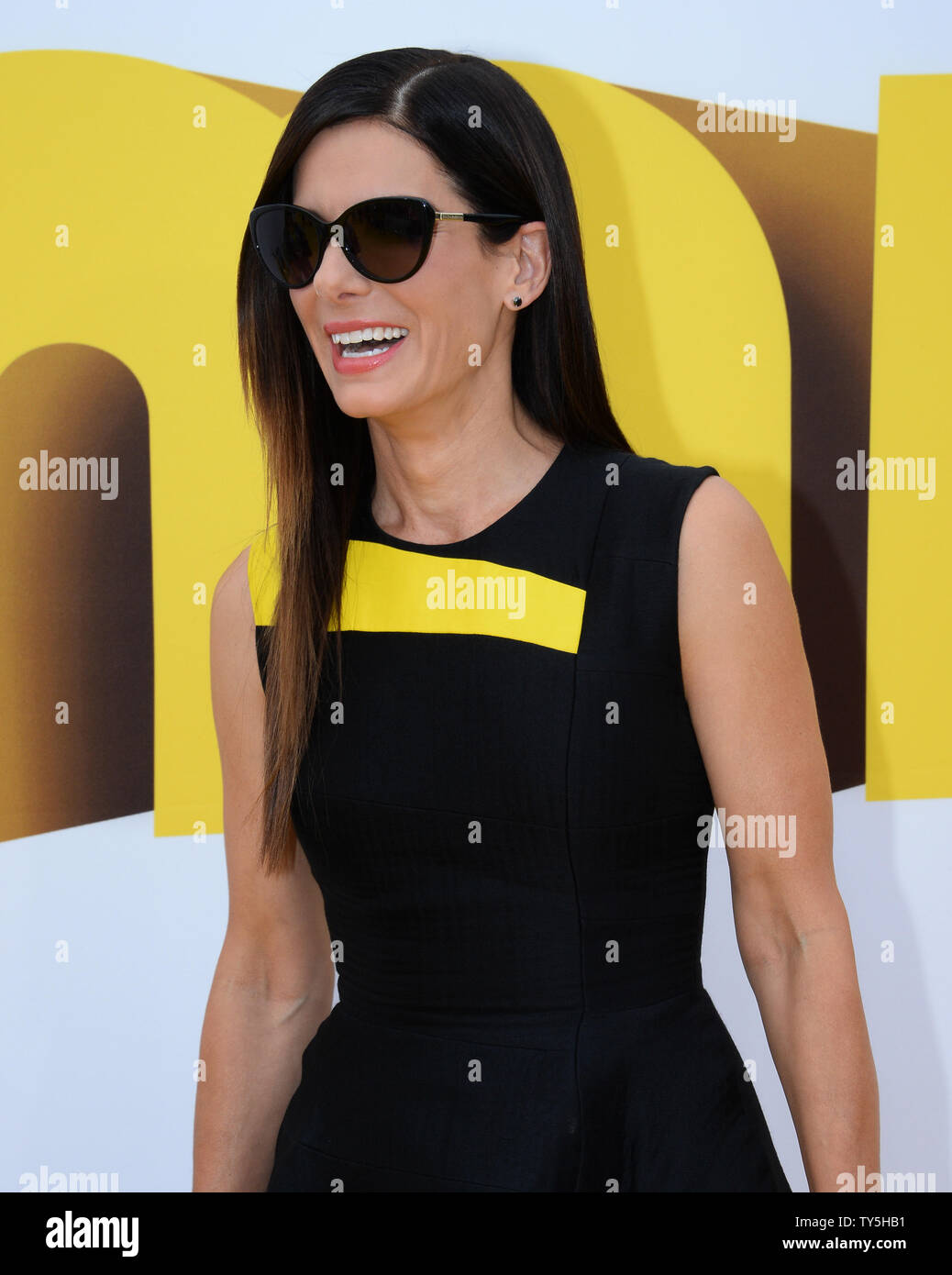 Scarlet overkill hi-res stock photography and images - Alamy