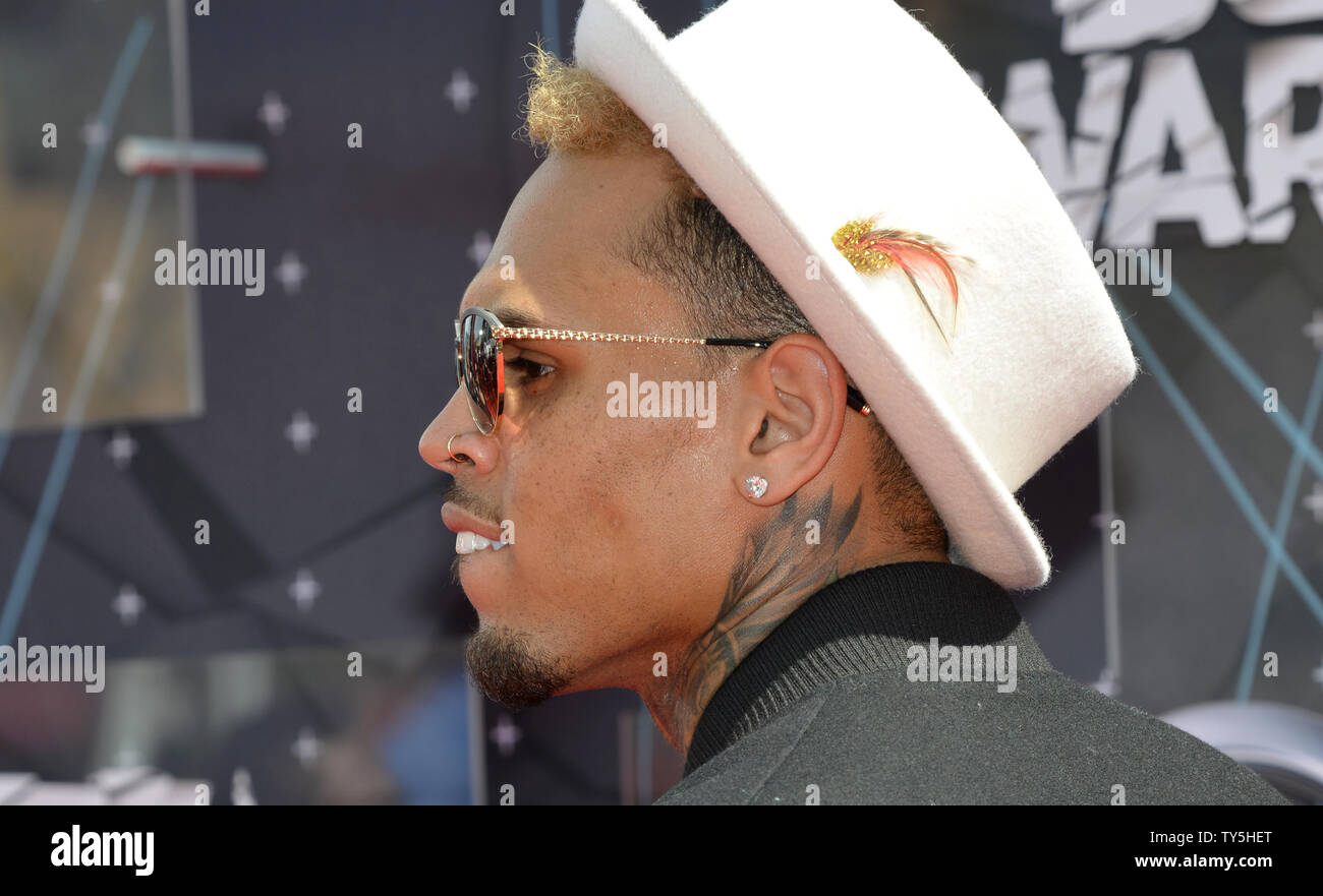 Chris brown 2015 hi-res stock photography and images - Alamy