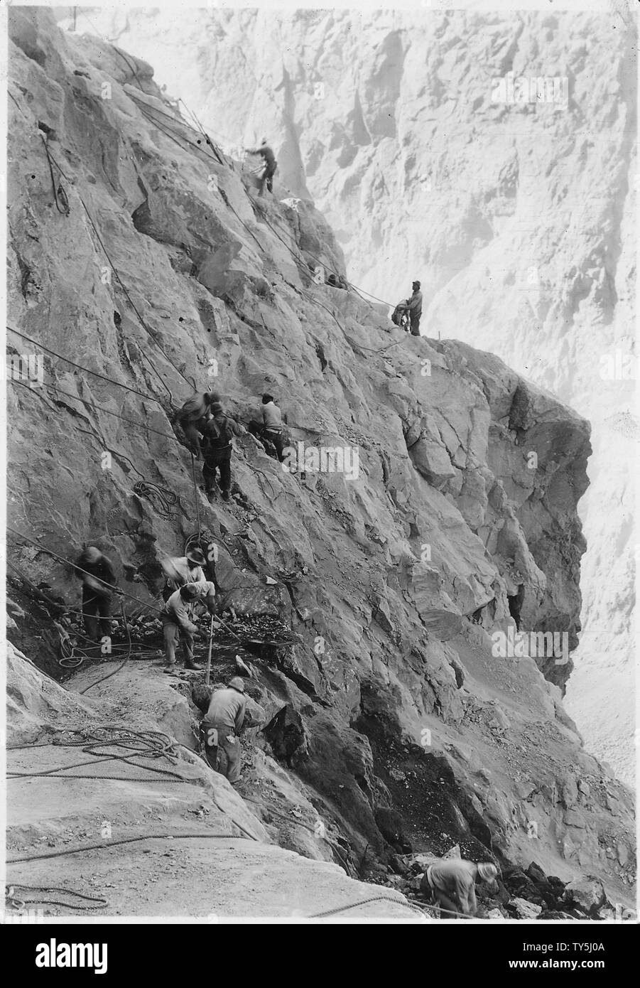 Boulder dam high scalers hi-res stock photography and images - Alamy