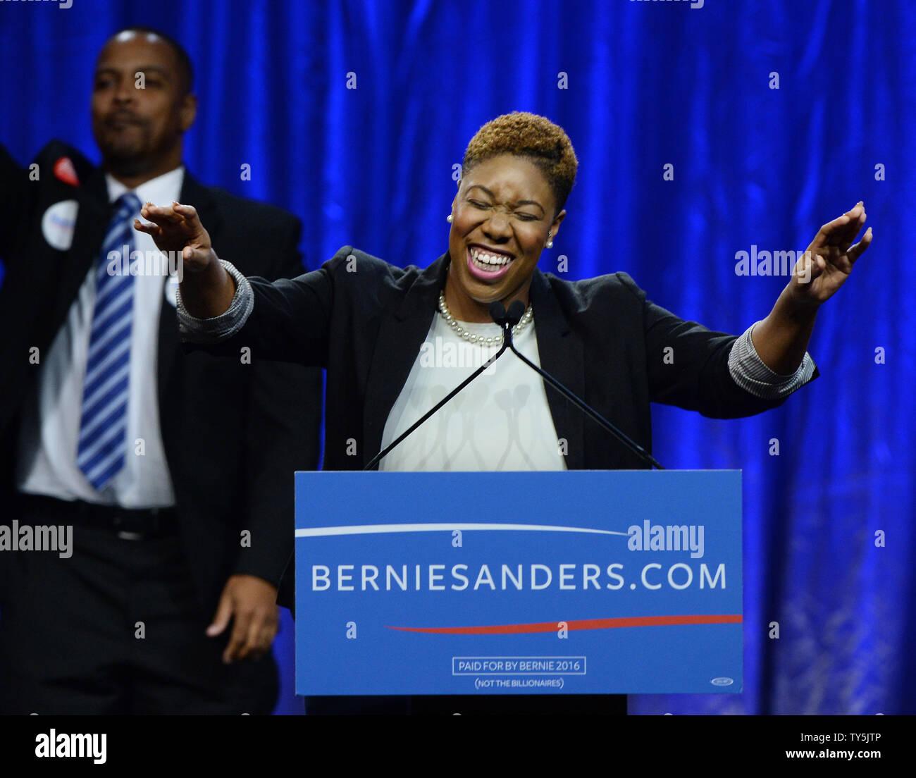 Sen. Bernie Sanders' (I-Vt.) new national press secretary Symone ...
