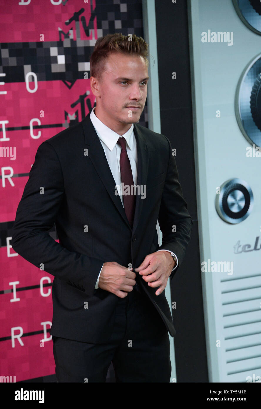 Cutshall hi-res stock photography and images - Alamy