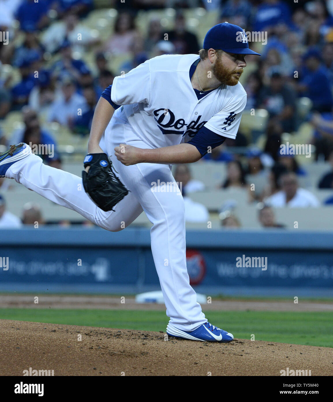 Los Angeles Dodgers' starting pitcher Brett Anderson delivers in the ...