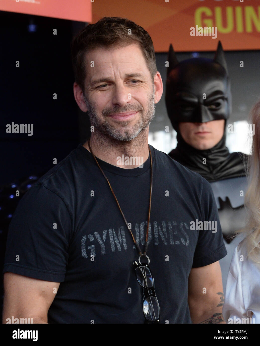 Filmmaker Zack Snyder participates in a posthumous unveiling ceremony ...