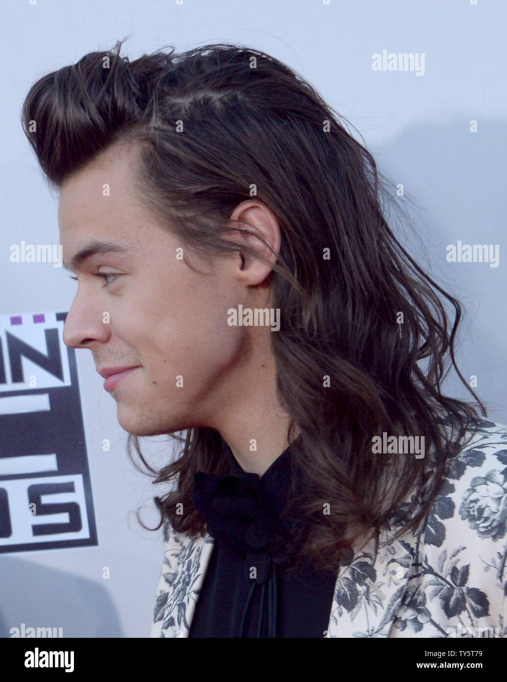 Recording artist Harry Styles of One Direction arrives for the 43rd ...