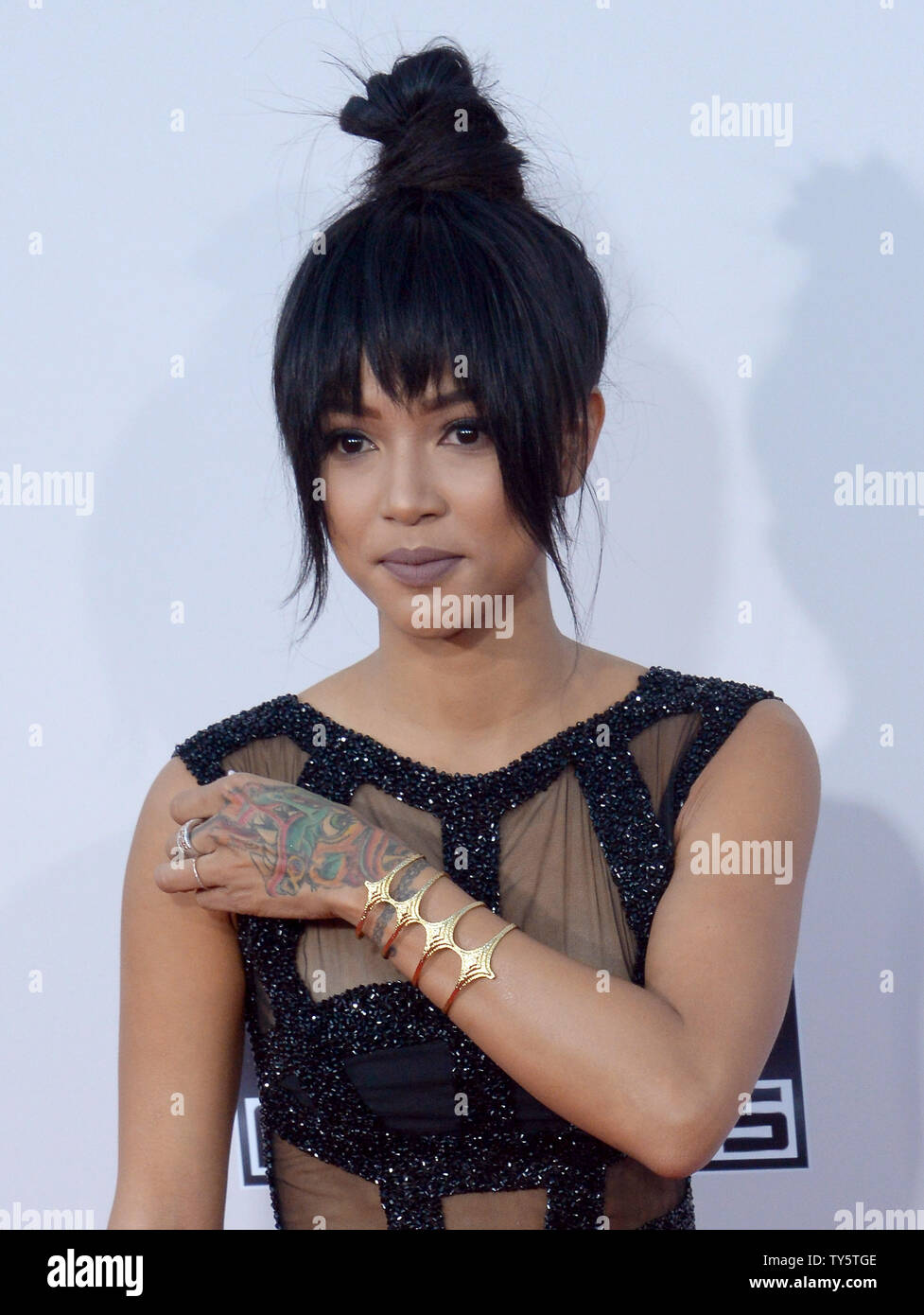 Actress Karrueche Tran arrives for the 43rd annual American Music ...