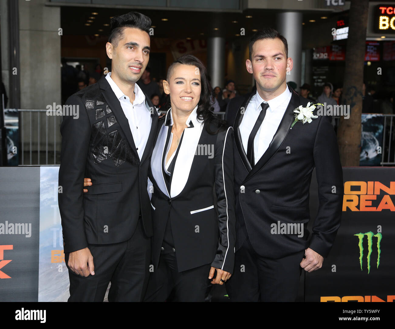 Ian Lasater (L), Lisa Mongelli (C) and Cory Todd of the band Dig the ...