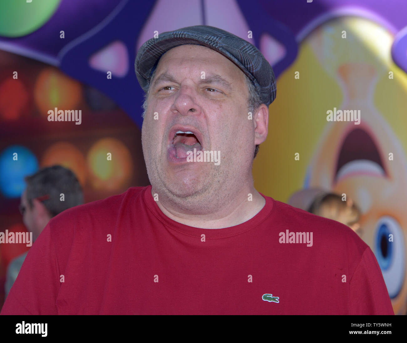 Actor Jeff Garlin attends the premiere of the animated motion picture ...