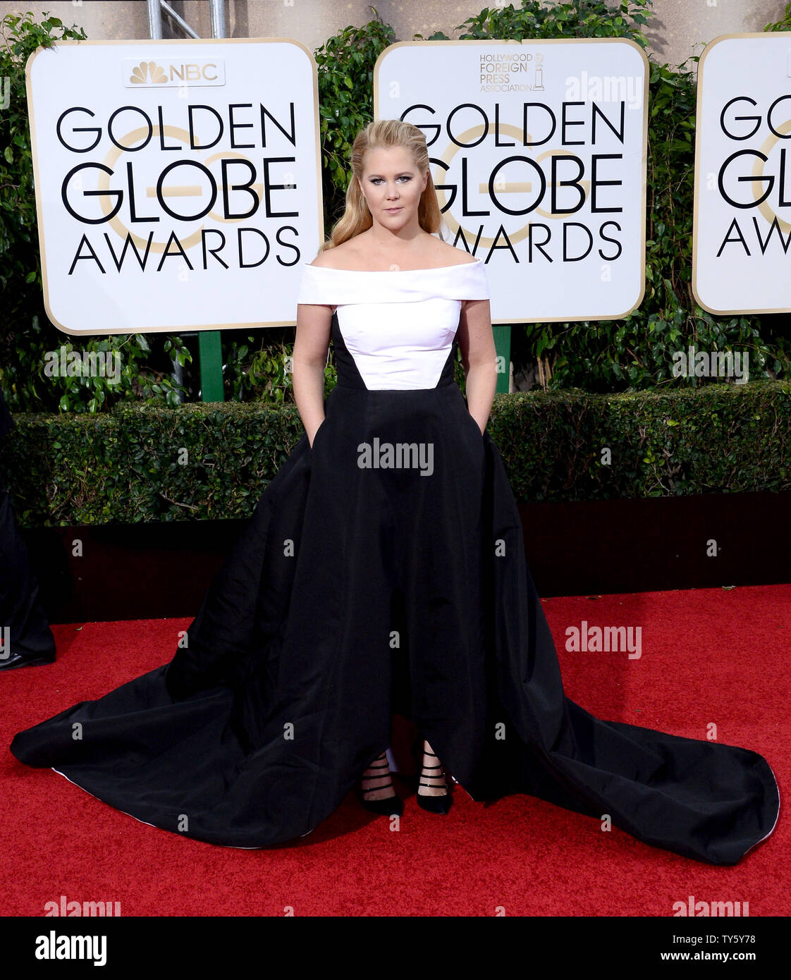 Actress/comedienne Amy Schumer attends the 73rd annual Golden Globe ...