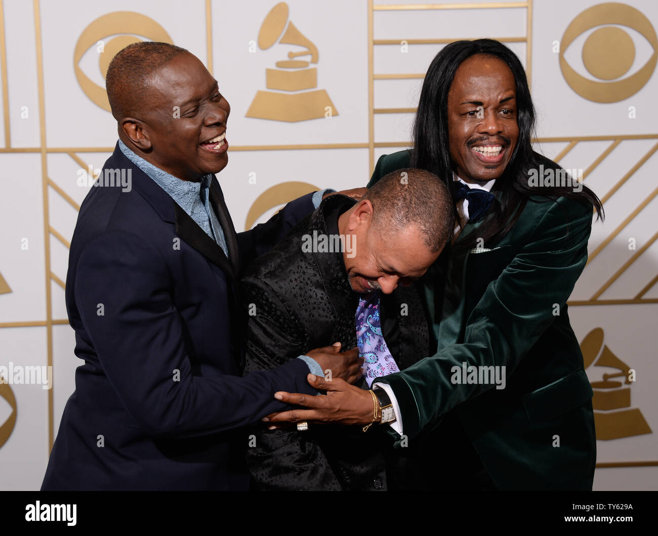 Lifetime Achievement Honoree, Earth, Wind & Fire, appear backstage ...
