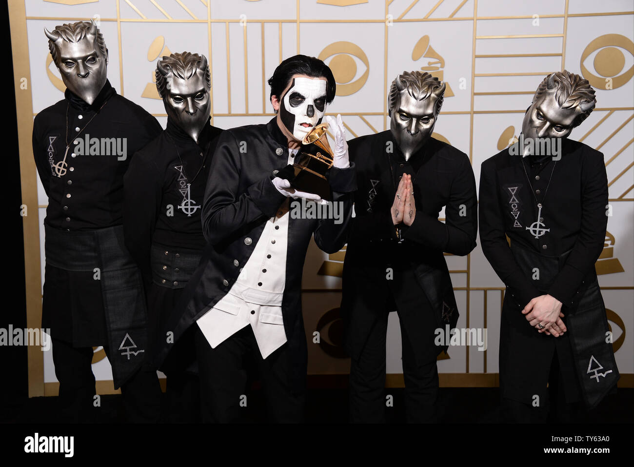 Papa emeritus iii hi-res stock photography and images - Alamy