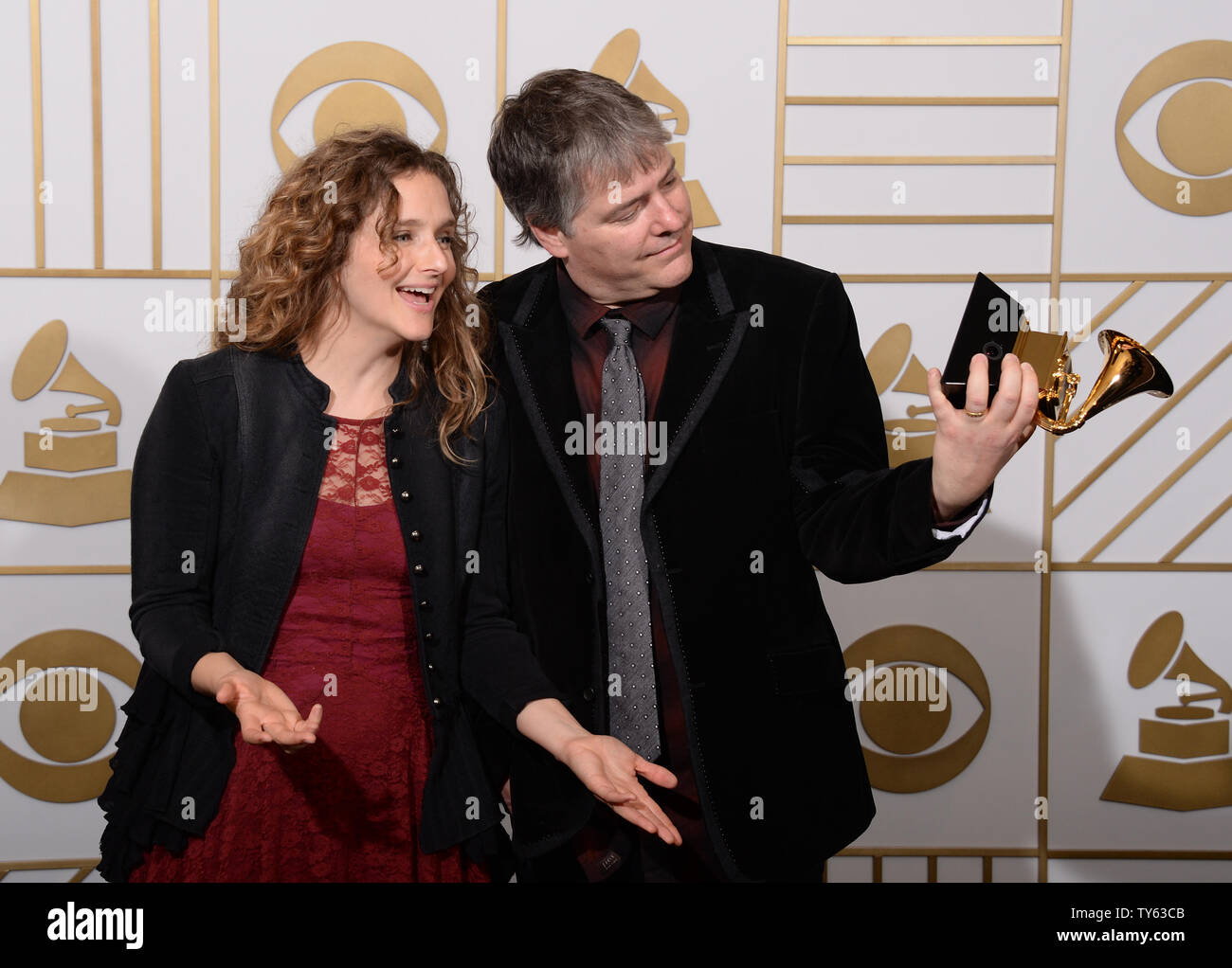 Singer Abigail Washburn and musician Bela Fleck, winners of the award ...