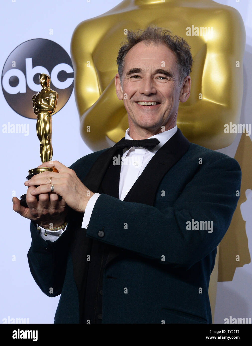 Mark rylance bridge of spies hi-res stock photography and images - Alamy