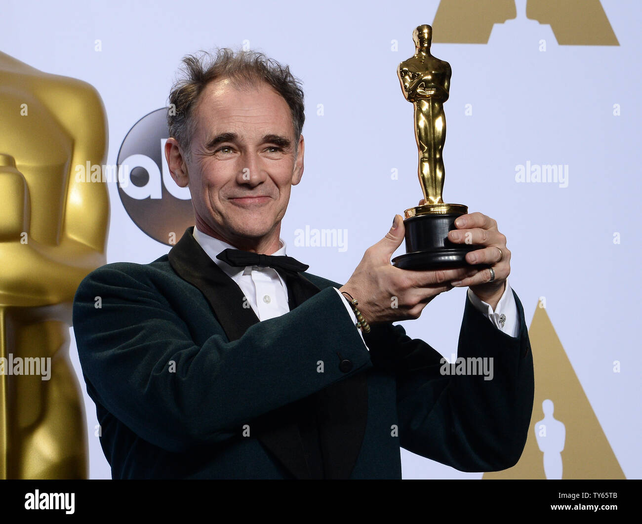 Mark rylance bridge of spies hi-res stock photography and images - Alamy