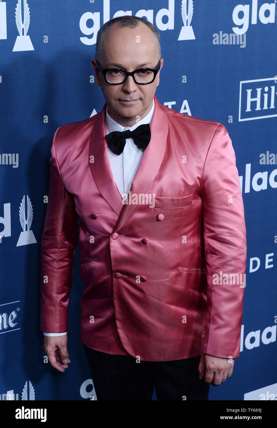 Juan Carlos Arciniegas attends the 27th annual GLAAD Media Awards at ...