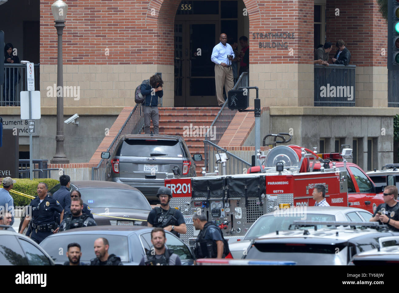 Los angeles police department swat hi-res stock photography and images ...
