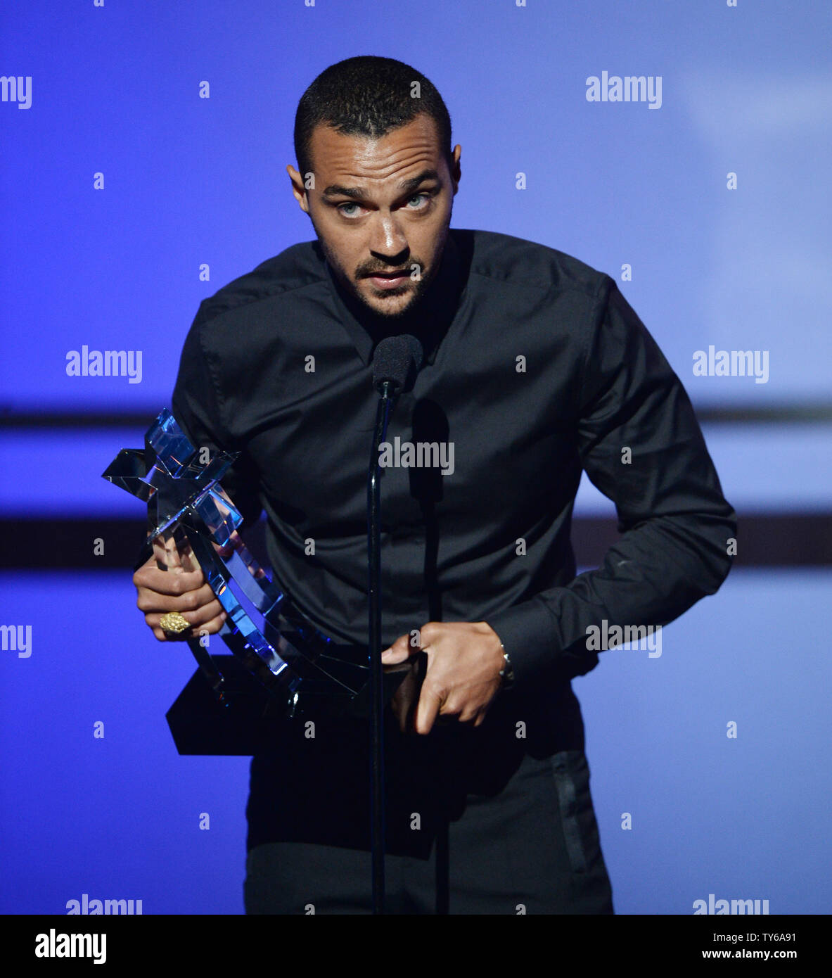Jesse williams speech hi-res stock photography and images - Alamy