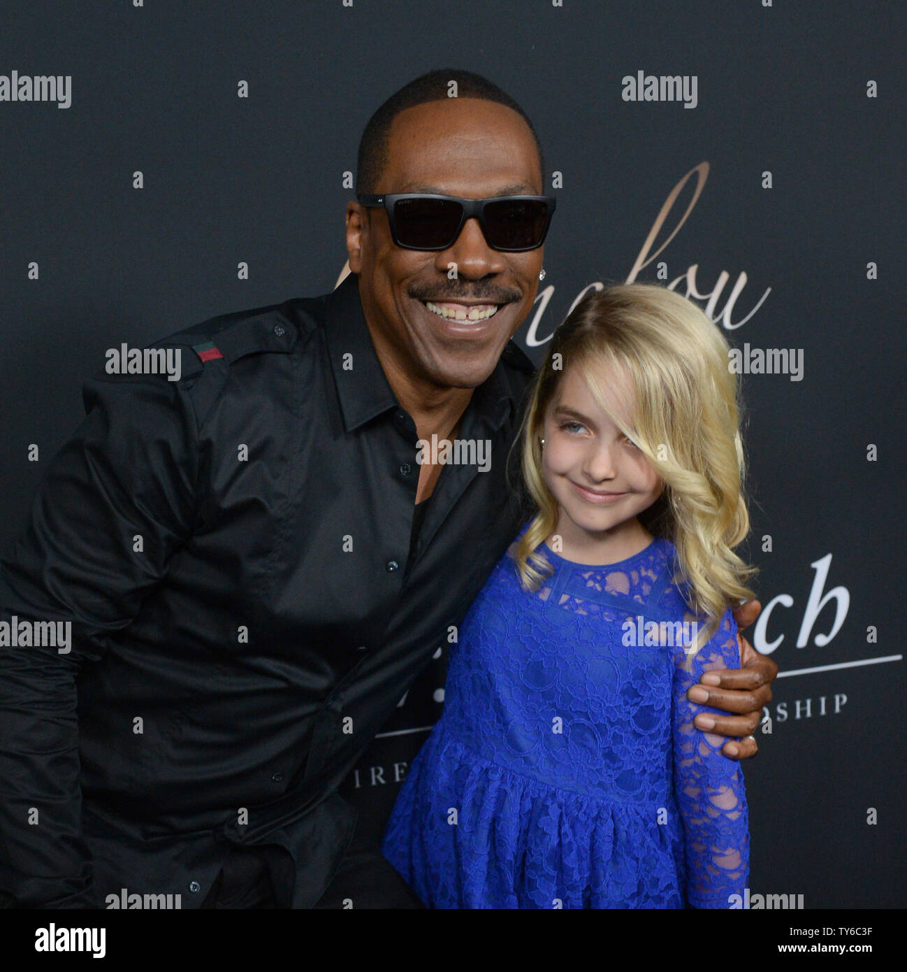 Mckenna grace family hi-res stock photography and images - Alamy