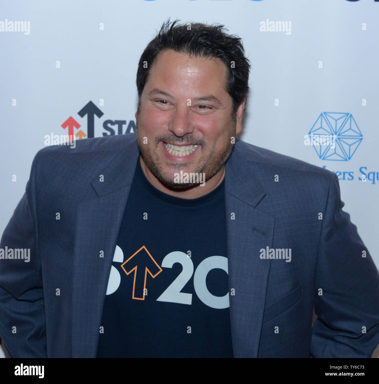 Actor Greg Grunberg attends the 5th biennial Stand Up To Cancer ...