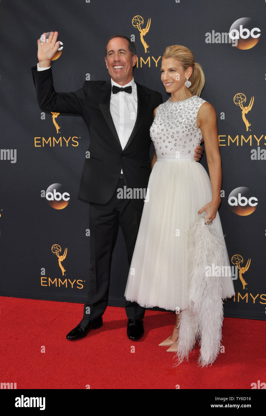 Actor Jerry Seinfeld (L) and author Jessica Seinfeld arrive for the ...