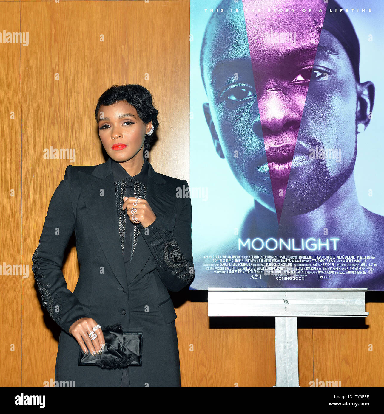 Janelle Monae arrives at the Los Angeles premiere of 'Moonlight' at the ...