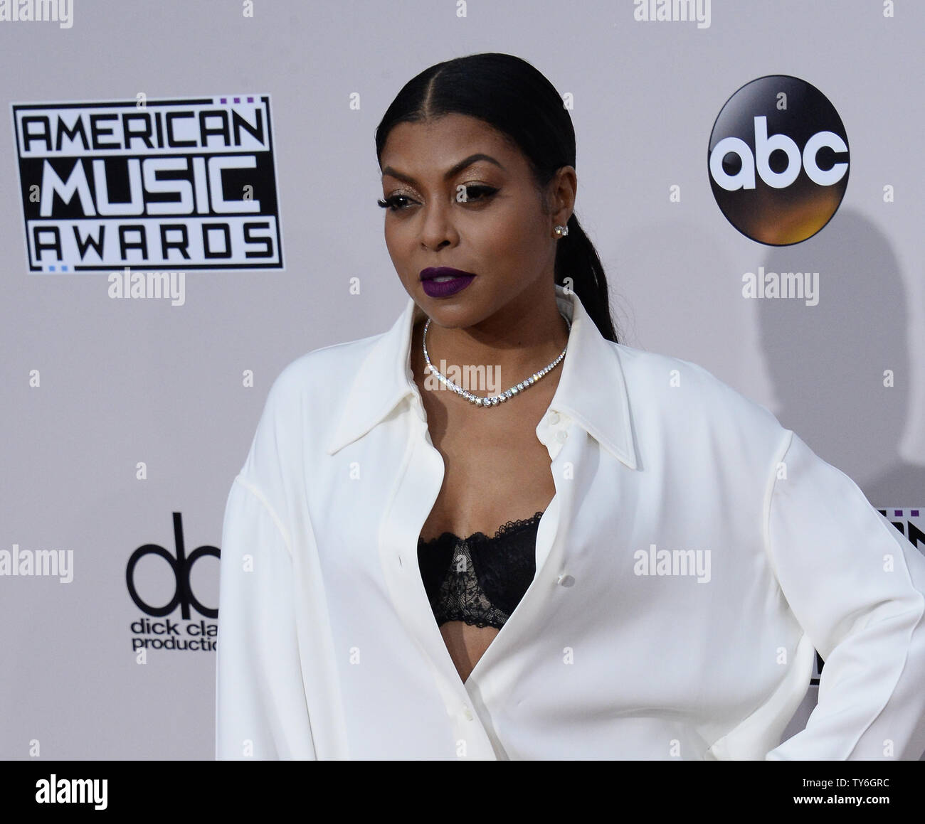 Actress Taraji P. Henson arrives for the 2016 American Music Awards ...