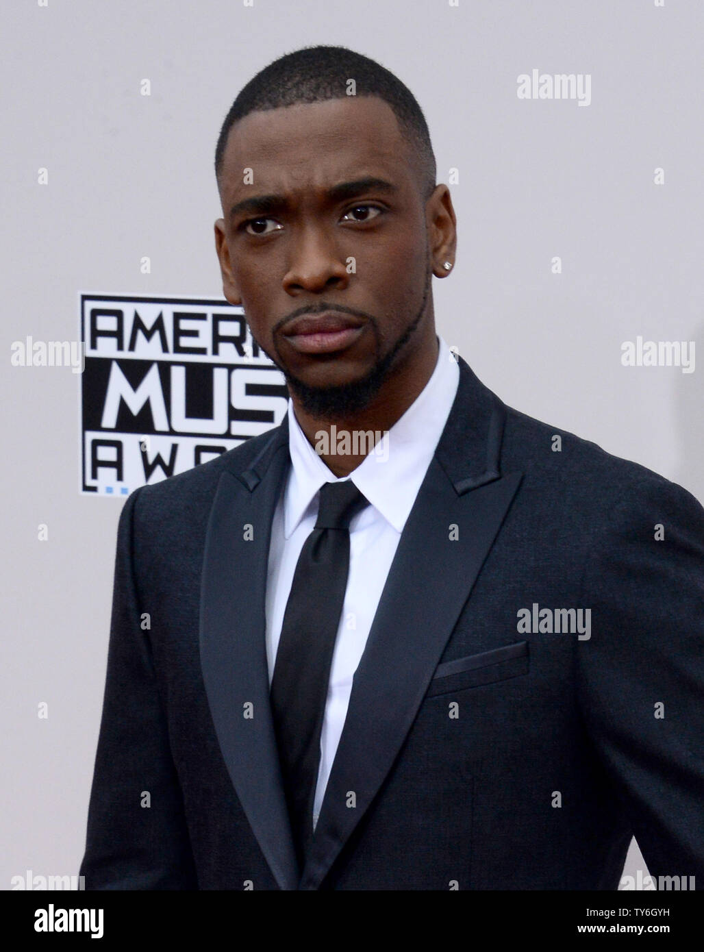 Actor Jay Pharoah arrives for the 2016 American Music Awards held at ...