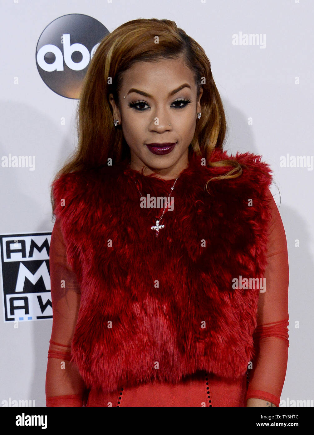 Singer Keyshia Cole arrives for the 2016 American Music Awards held at ...