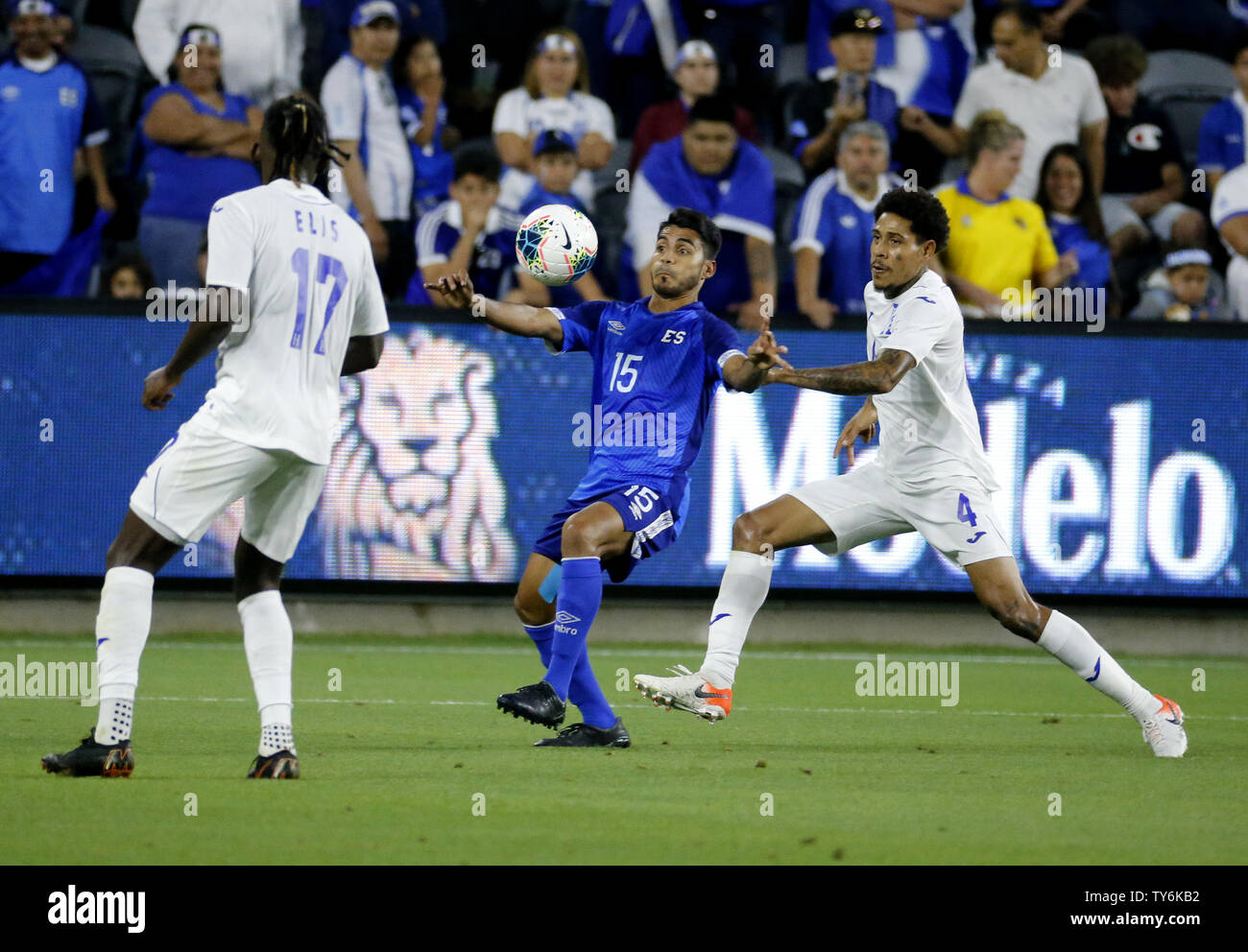 Los Angeles, California, USA. 25th June, 2019. El Salvador defender ...