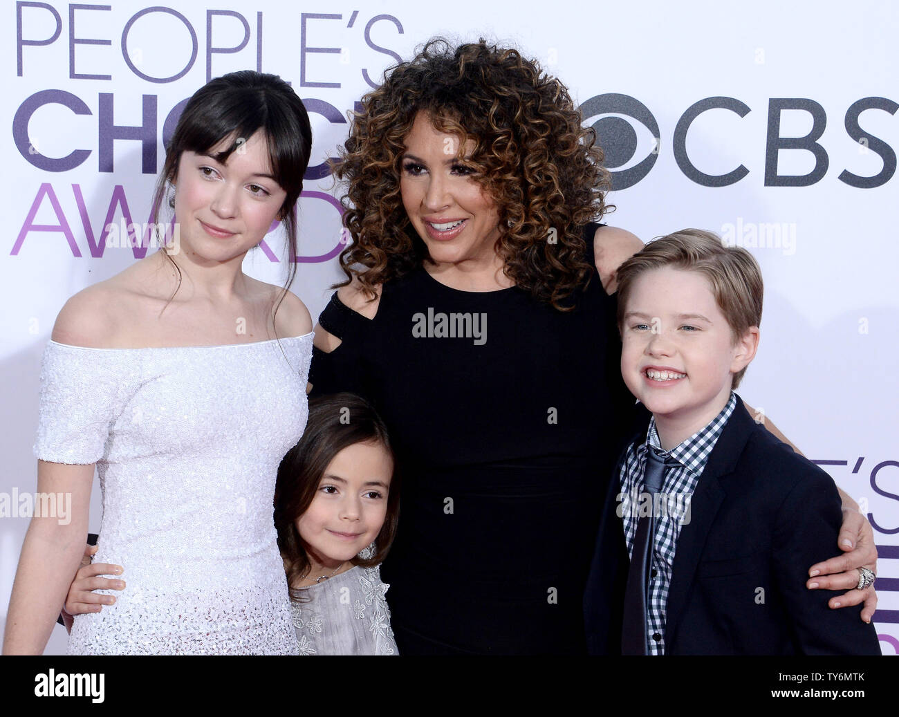 (L-R) Actors Grace Kaufman, Hala Finley, Diana Maria Riva and Matthew ...