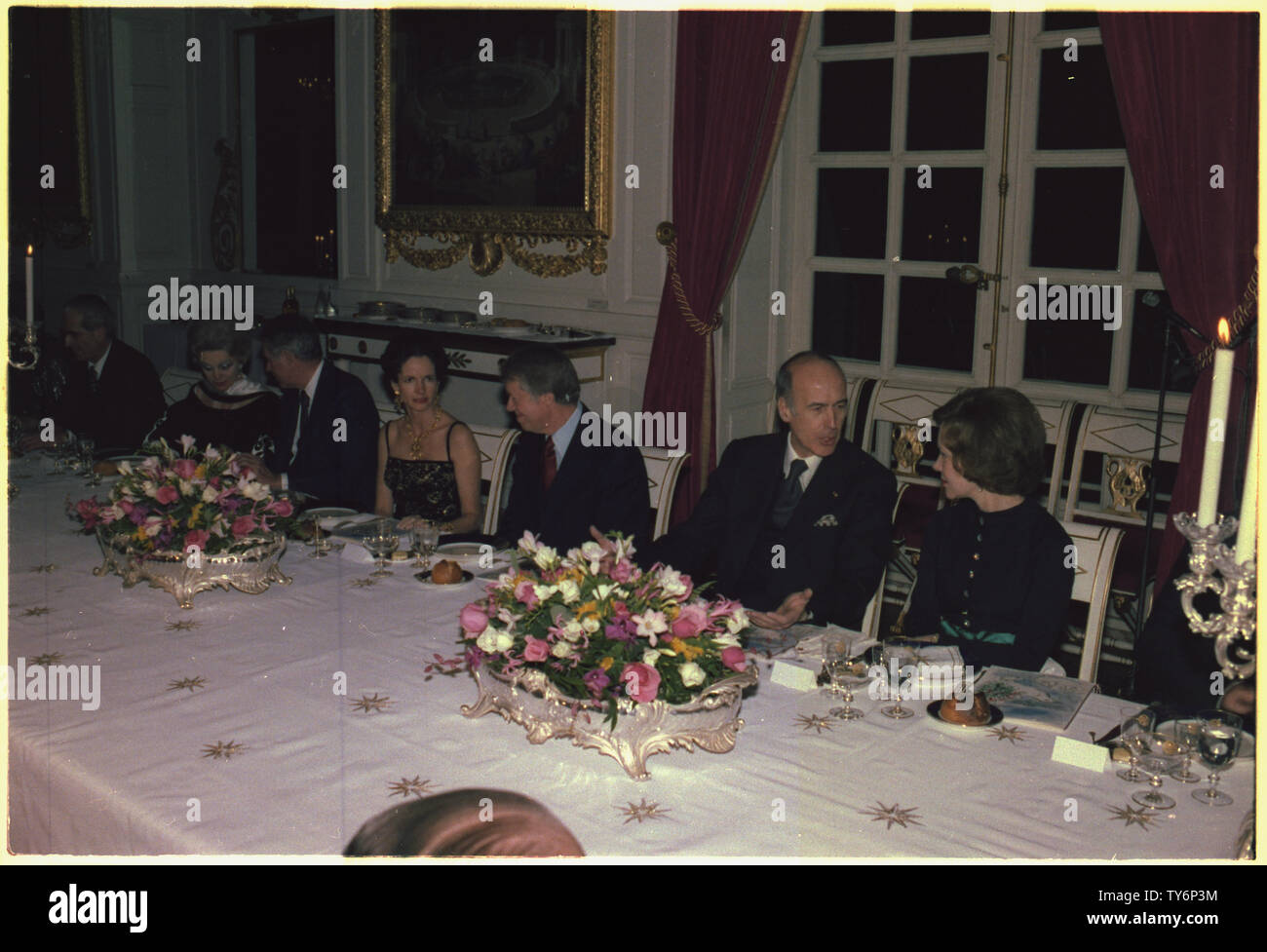 Jimmy Carter and Rosalynn Carter participate in a dinner hosted by ...