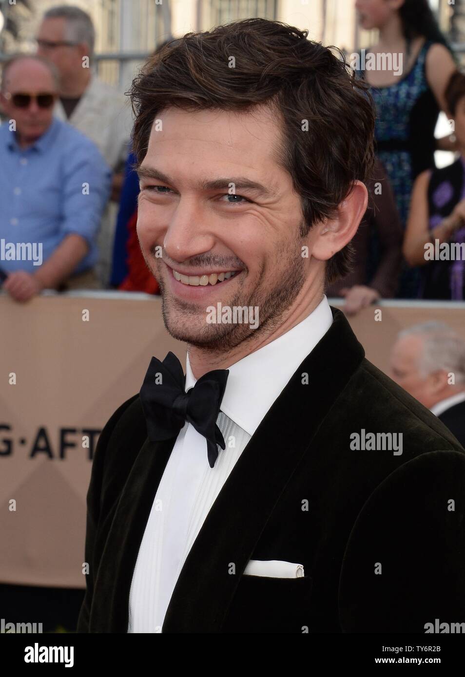 Actor Michiel Huisman arrives for the 23rd annual SAG Awards held at ...