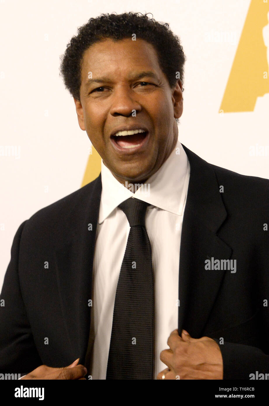 Actor Denzel Washington attends the 89th annual Academy Awards Oscar ...